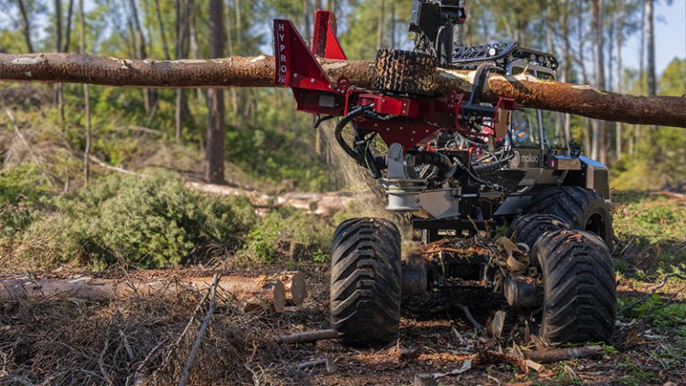 HYPRO 755 VB Trailer-mounted Tractor processor